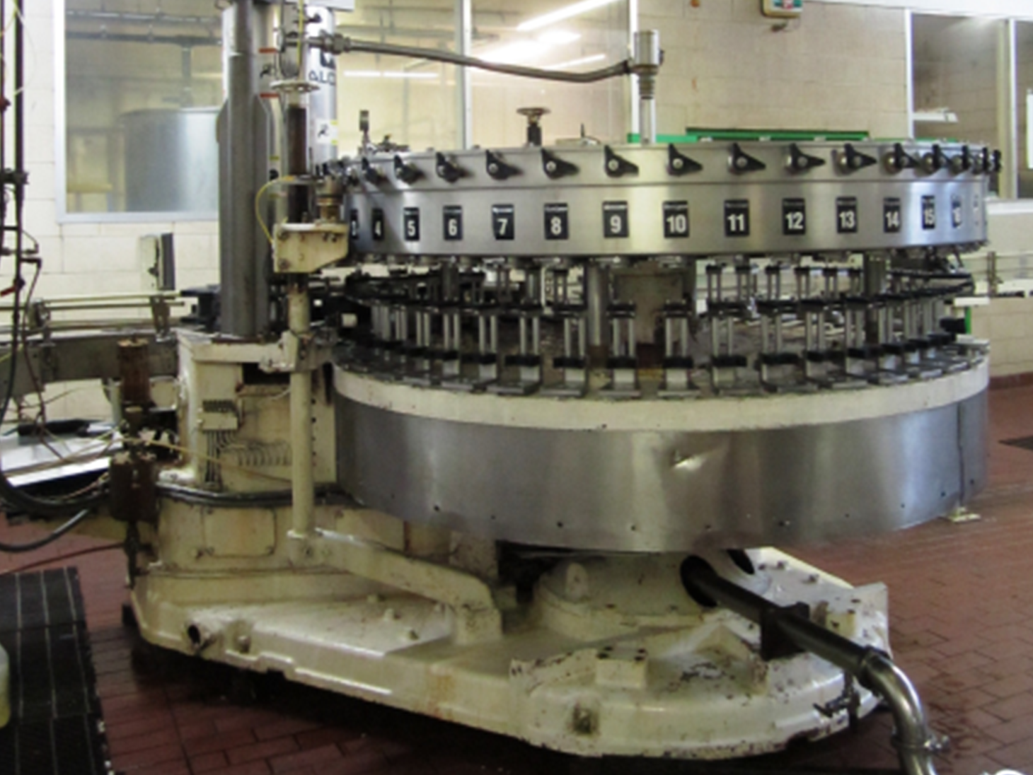 Used Crown 45 Valve Bottle Filler with 6 Head Alcoa Capper | Sourceline ...